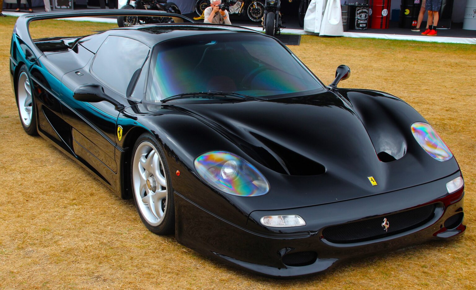 Ferrari F50 (credit MrWalkr_Wikipedia Commons)